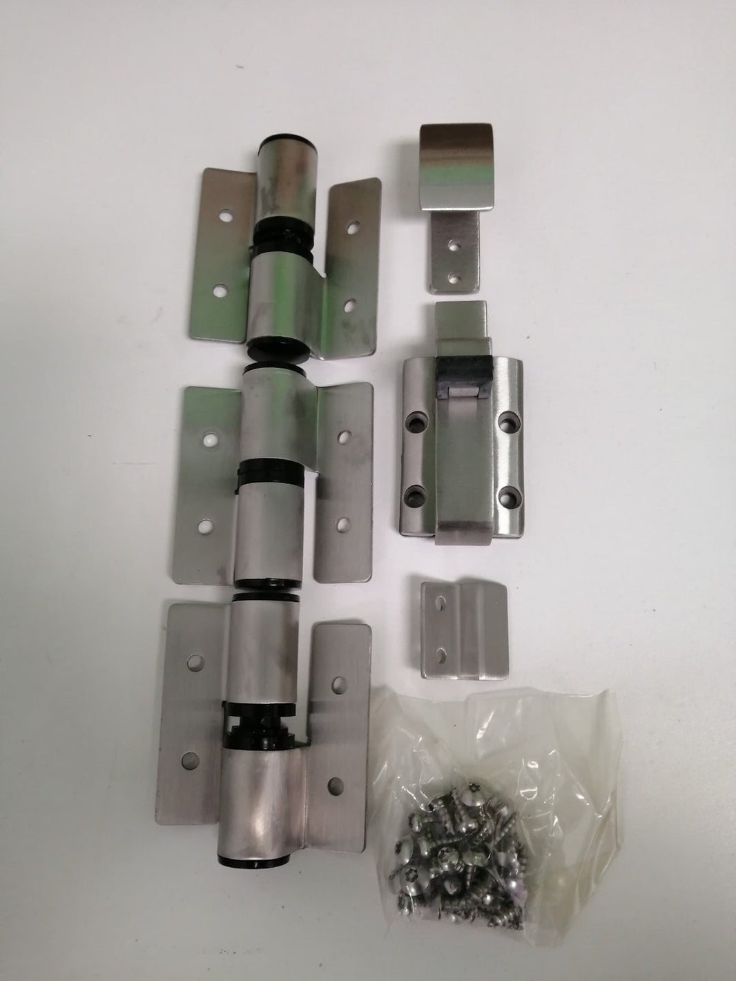 Toilet partitions, urinal screens and hardware – Archex CA
